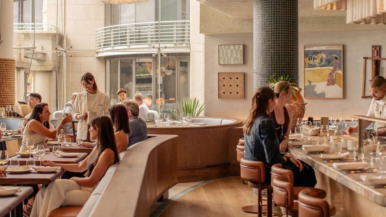 PULLMAN QUAY GRAND SYDNEY HARBOUR | Green Travel Guide
